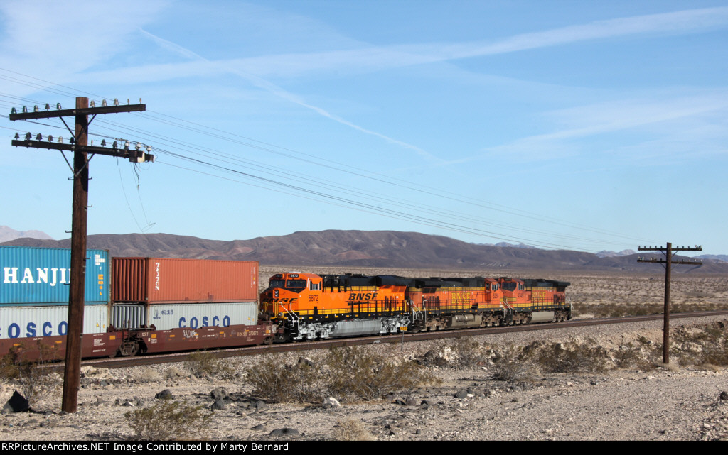 DPUs BNSF 6872, 5250, and 4549